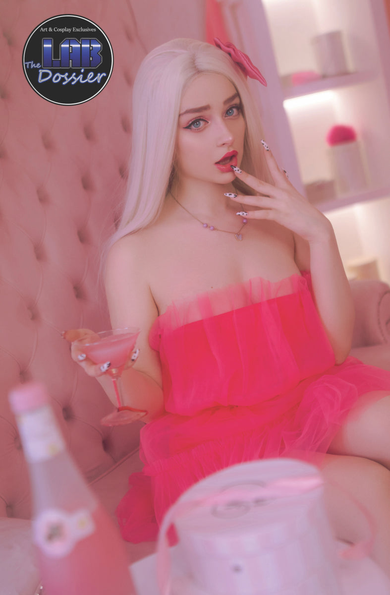 The LAB Dossier - Daria Hime Shopping Spree Cosplay – LAB Comics